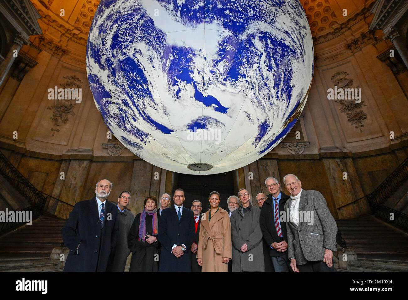 The 2022 Nobel laureates photographed together with the Crown Princess ...