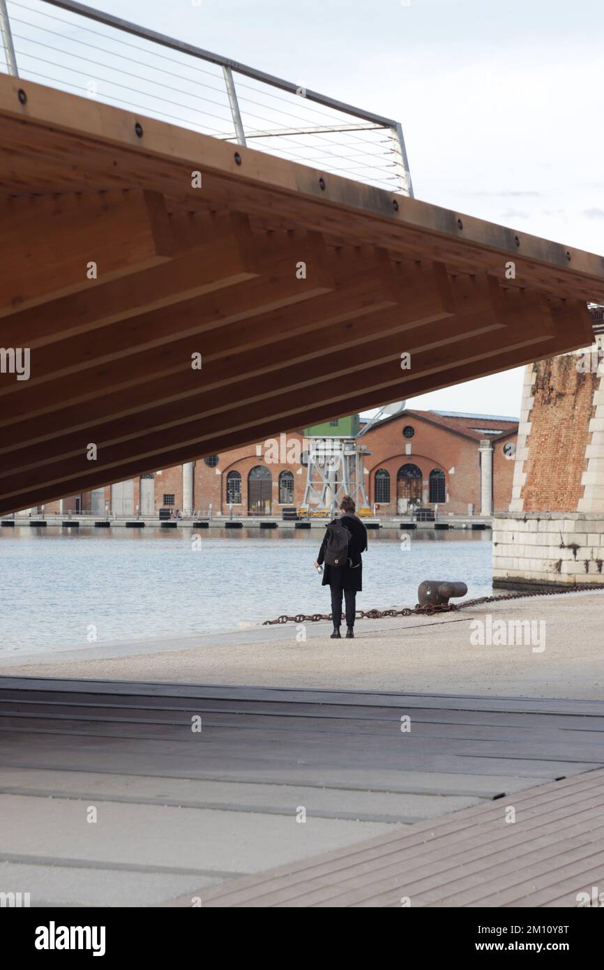 Lonley hi-res stock photography and images - Alamy