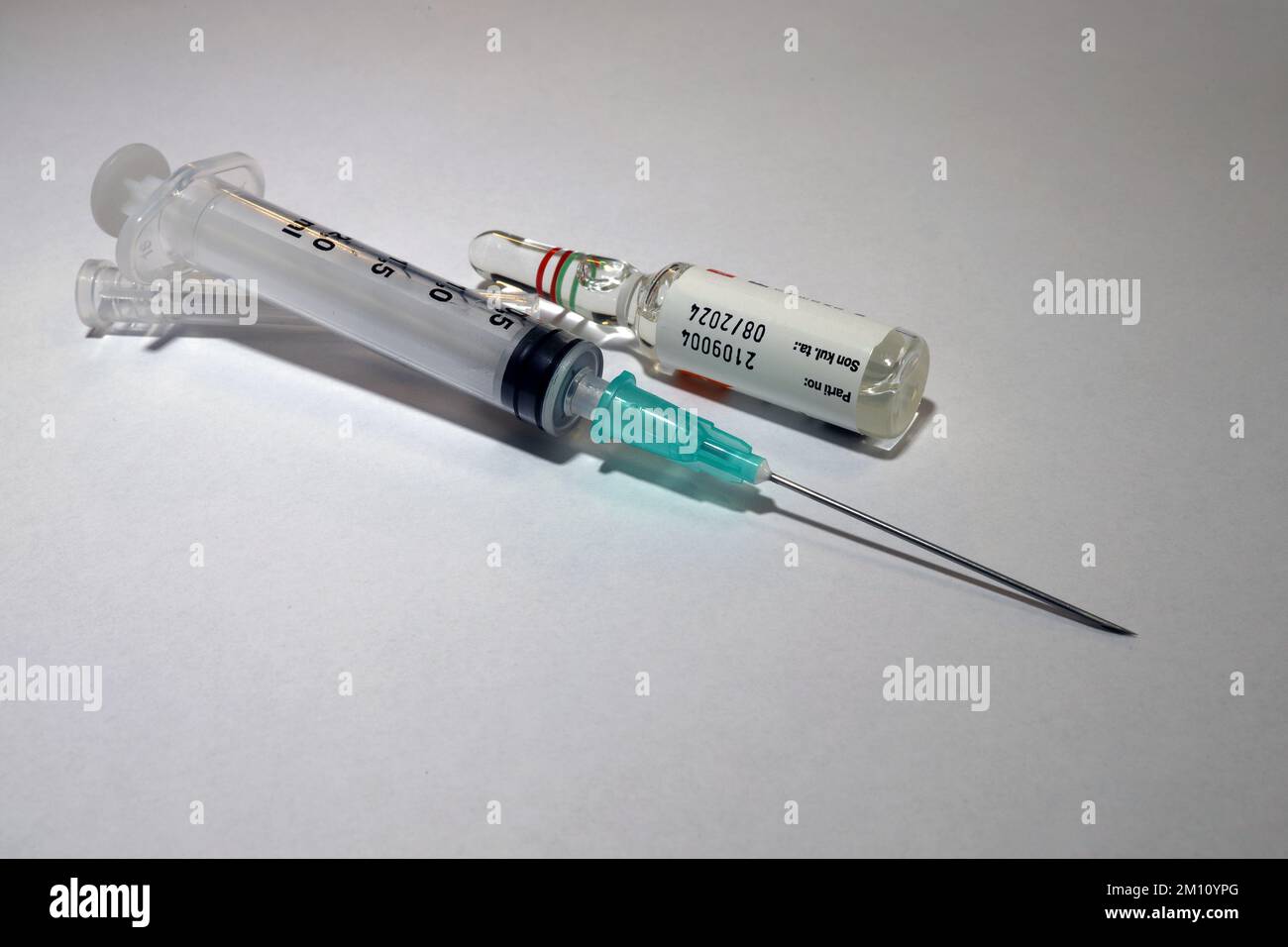 injection needle and ampoule for injection on white background Stock ...