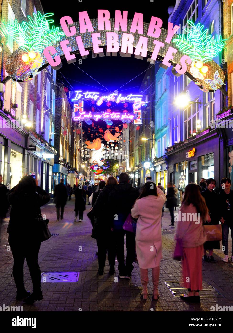 2022 Carnaby Street Christmas installation ‘Carnaby Celebrates’, Soho ...