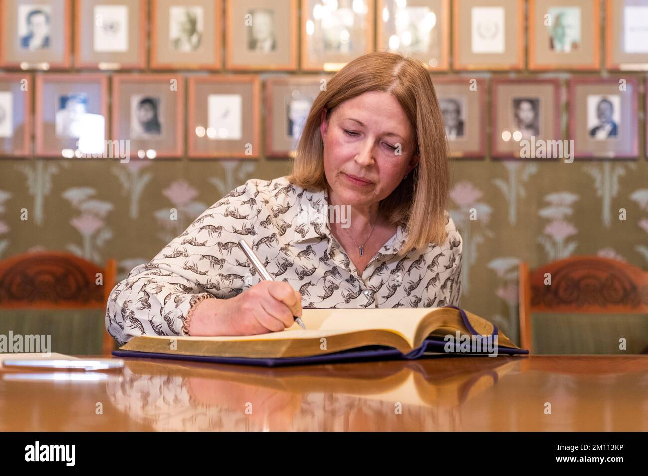 Oslo 20221209.Natallia Pintsjuk, who represents her husband, the ...