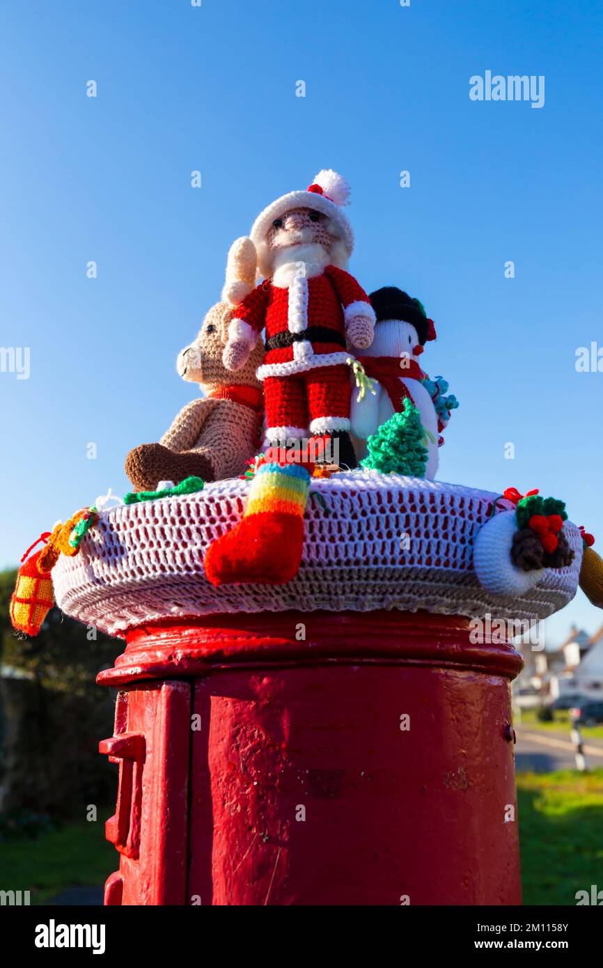Letter box toppers hi-res stock photography and images - Alamy