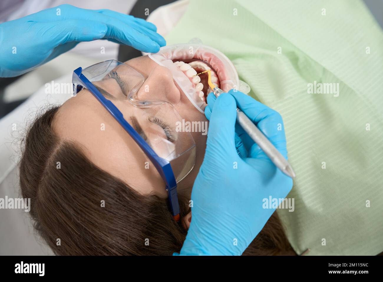 Maxillary teeth hi-res stock photography and images - Alamy