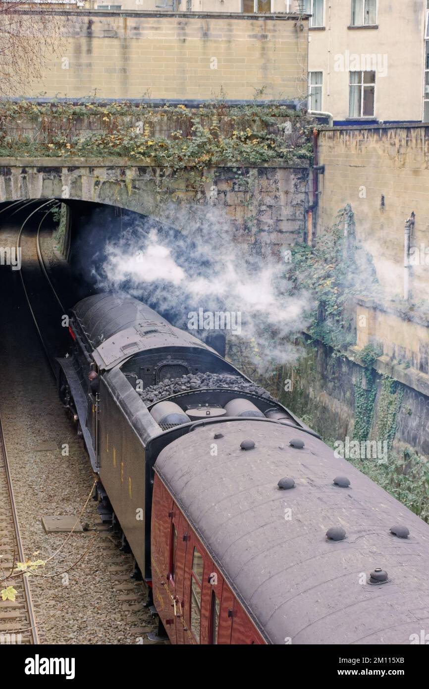 sir Nigel Gresley steam train Stock Photo - Alamy