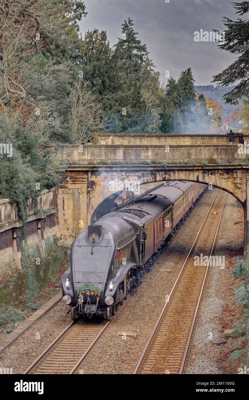sir Nigel Gresley steam train Stock Photo - Alamy
