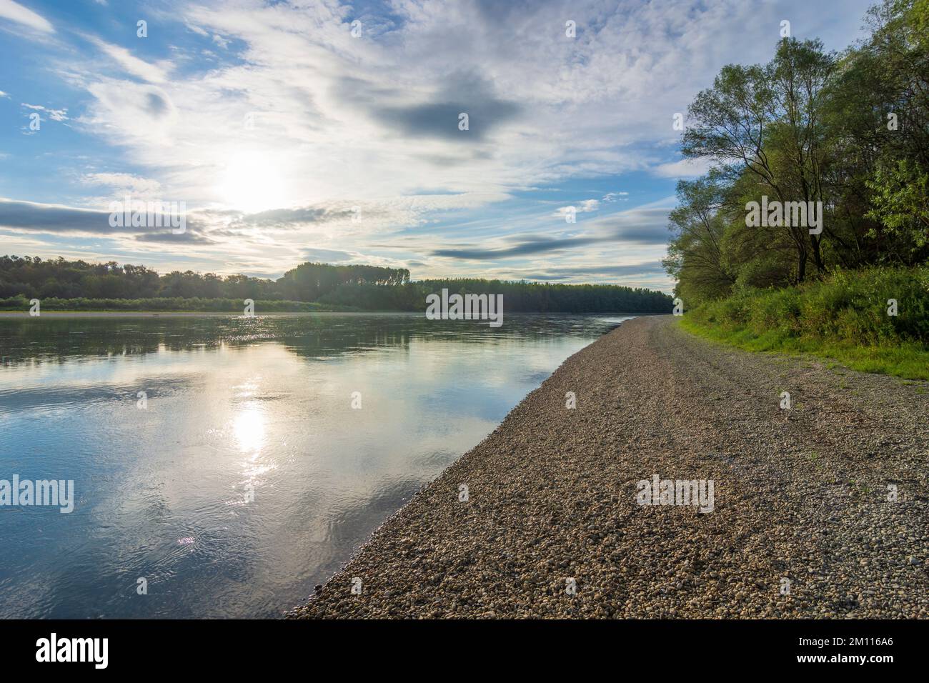 Szigetköz (Little Rye Island, Kleine Schüttinsel): river Danube, forest ...