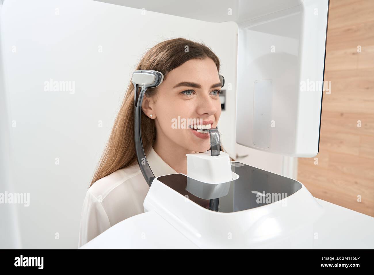 Cone beam scan hi-res stock photography and images - Alamy