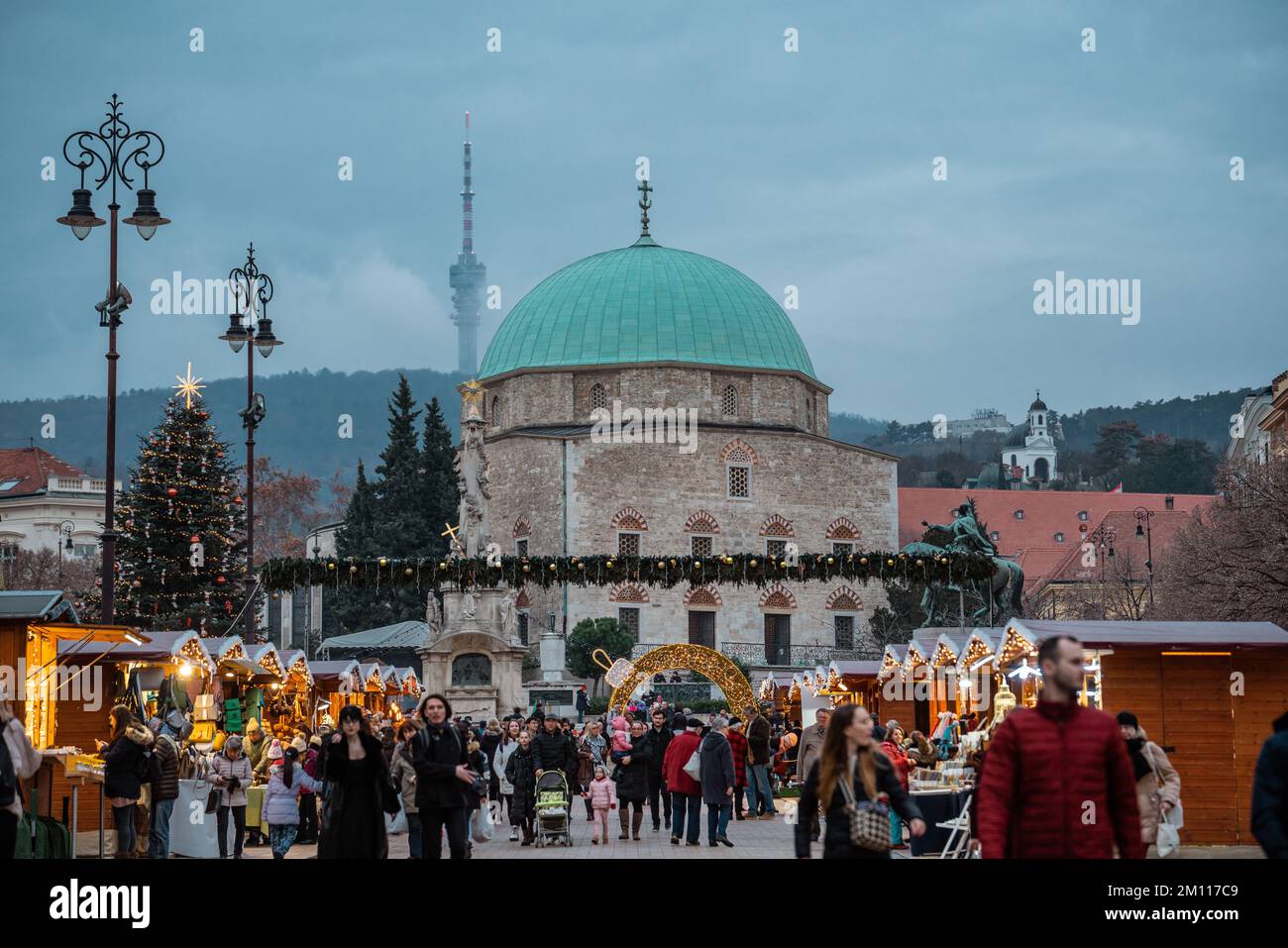 PECS, HUNGARY - DECEMBER 4 2022: Advent market with christmas tree at ...
