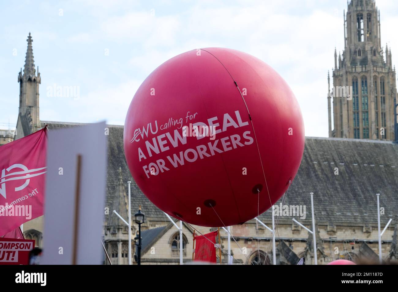 Parliament Square, London, UK. 9th Dec 2022. Members of the CWU take ...