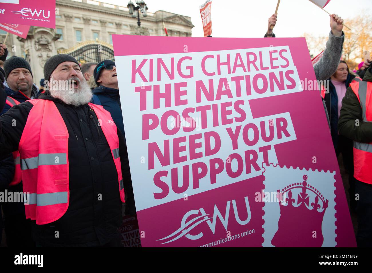 London, UK. 9th Dec, 2022. Thousands of members of the Communication ...