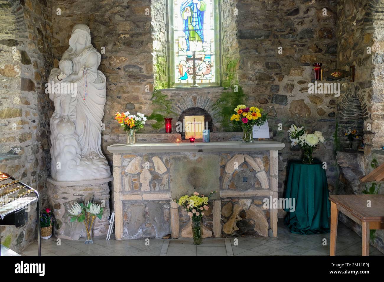 St nons chapel hi-res stock photography and images - Alamy