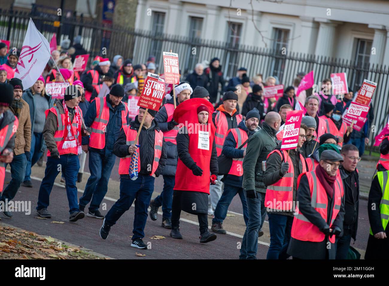 Communcation workers union demonstration hi-res stock photography and ...