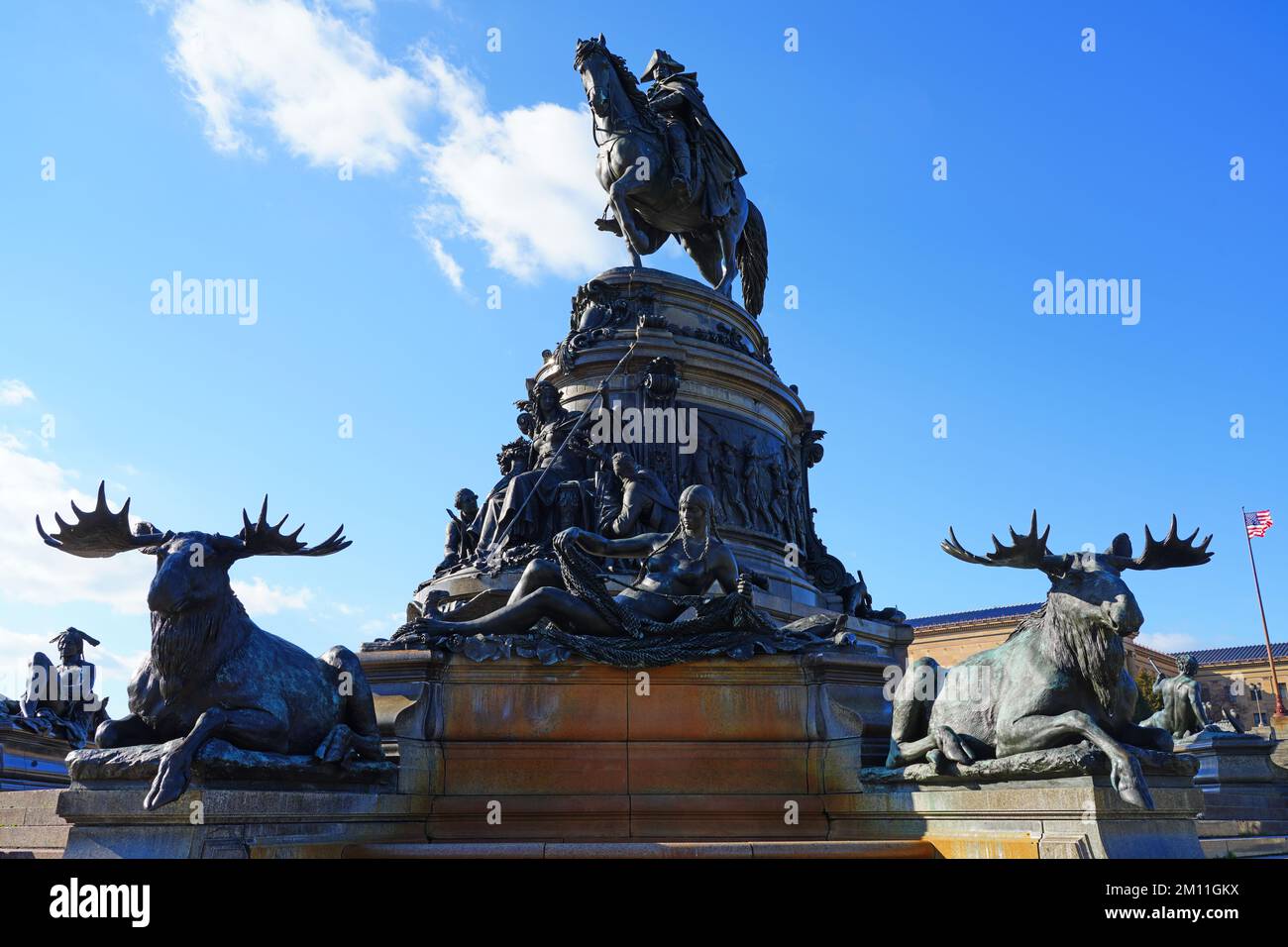 PHILADELPHIA, PA -1 DEC 2022- View of the Washington Monument, a ...
