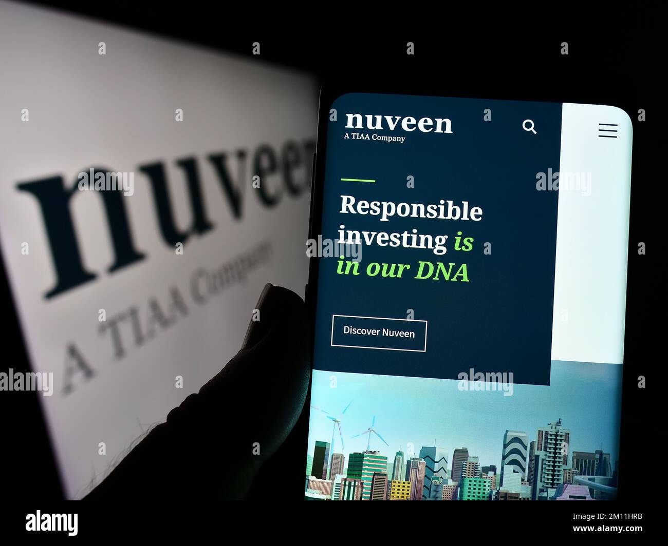 Nuveen logo hi-res stock photography and images - Alamy