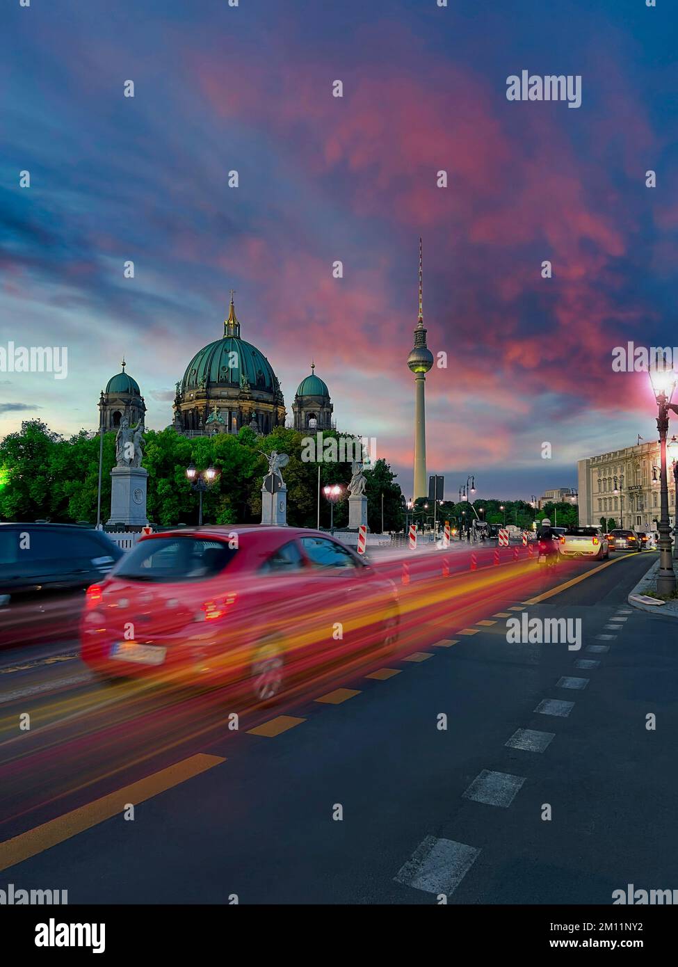 Evening atmosphere at Berlin Cathedral with TV Tower, Berlin, Germany ...