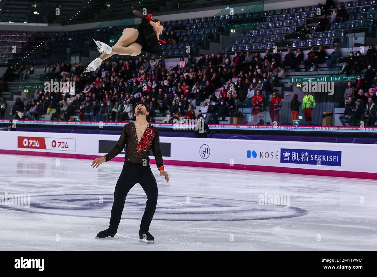 Turin, Italy. 08th Dec, 2022. Emily Chan and Spencer Akira Howe of ...