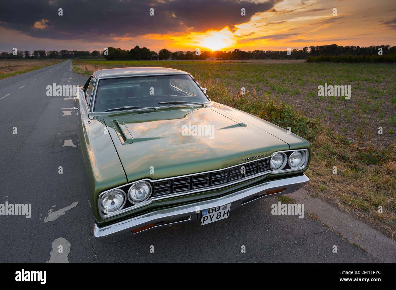 Plymouth Road Runner at sunset, year of construction 1968, muscle car ...