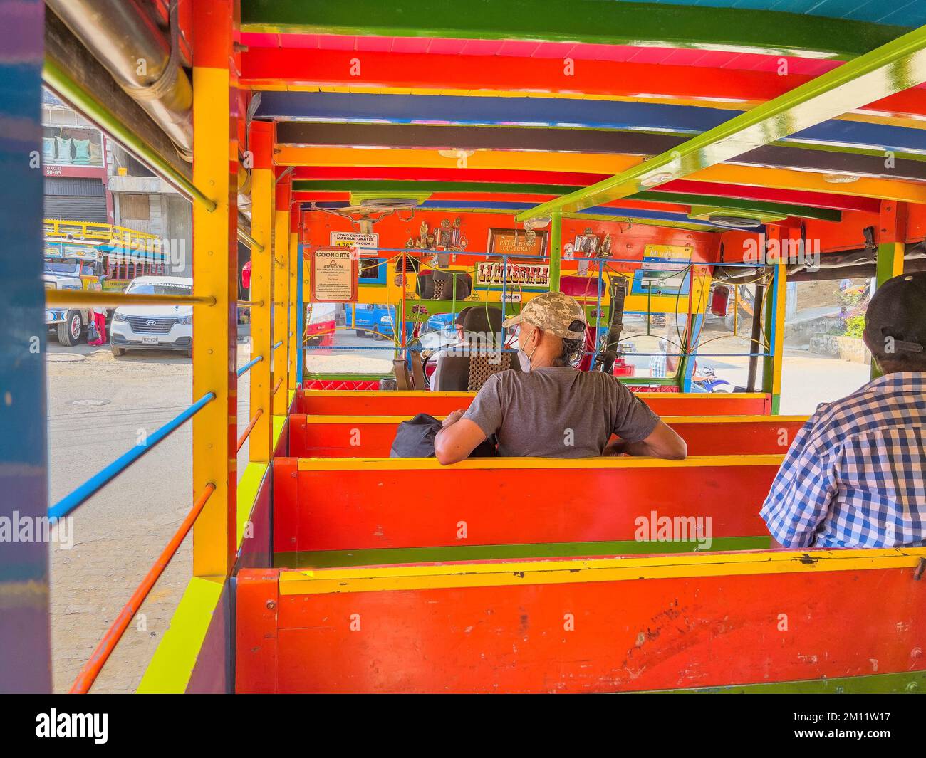 Bus in the andes village hi-res stock photography and images - Alamy
