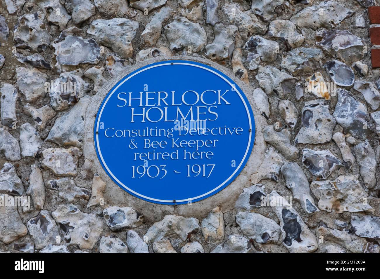 Blue plaque commemorating retirement of sherlock holmes hi-res stock ...