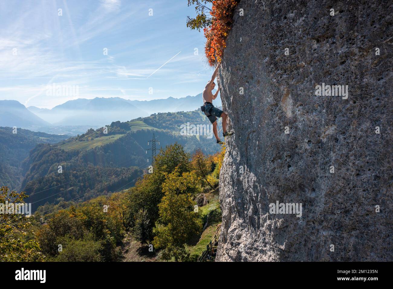 Sport climbing in trentino hi-res stock photography and images - Alamy