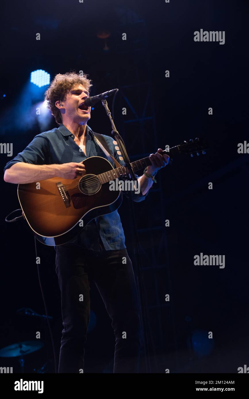 Austin City Limits - Vance Joy in concert Stock Photo - Alamy