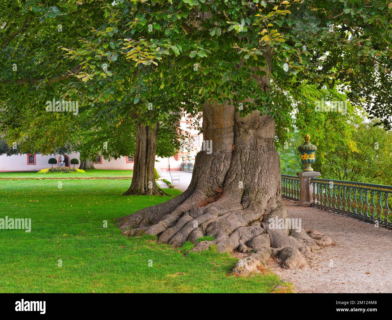 Parapet at upper castle garden hi-res stock photography and images - Alamy