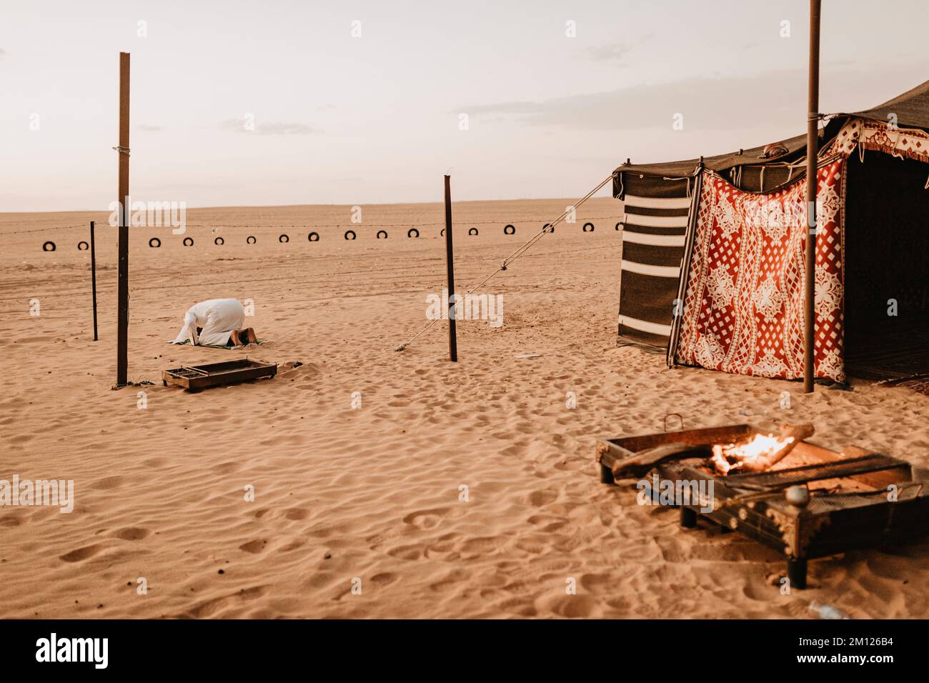 Nomad camp saudi arabia hi-res stock photography and images - Alamy