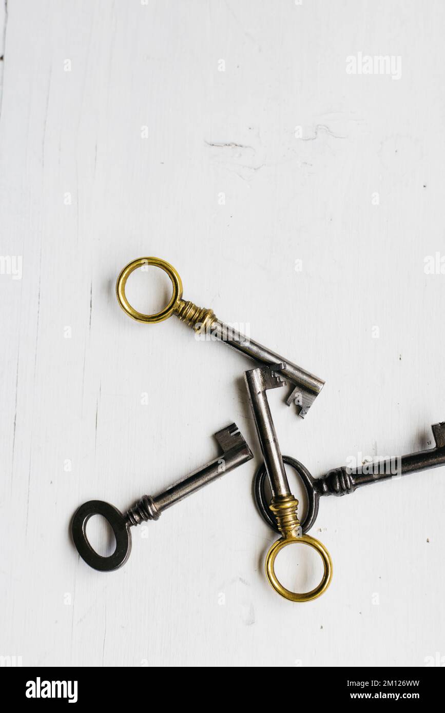 Four keys hi-res stock photography and images - Alamy