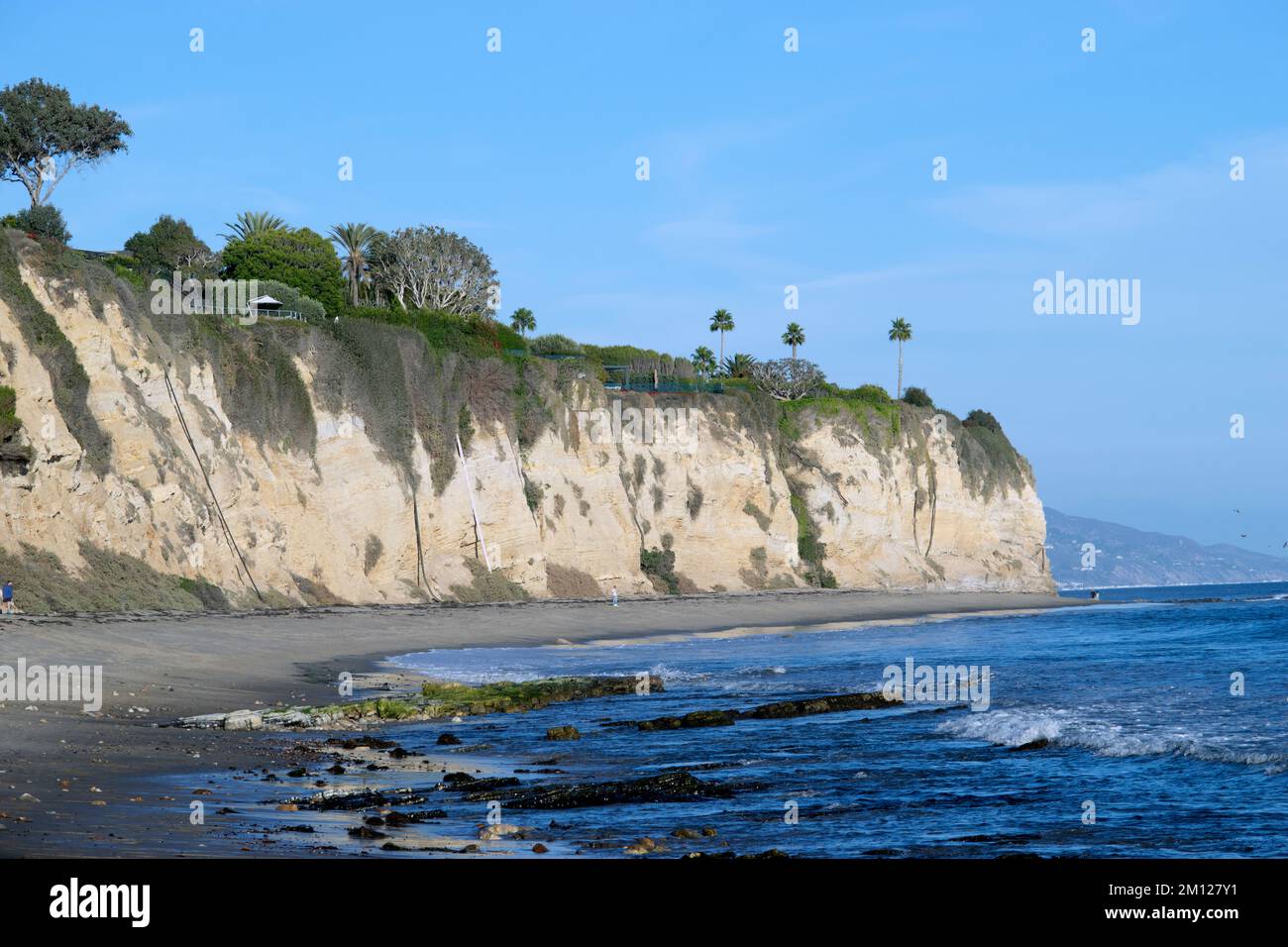 Point dume malibu hi-res stock photography and images - Alamy