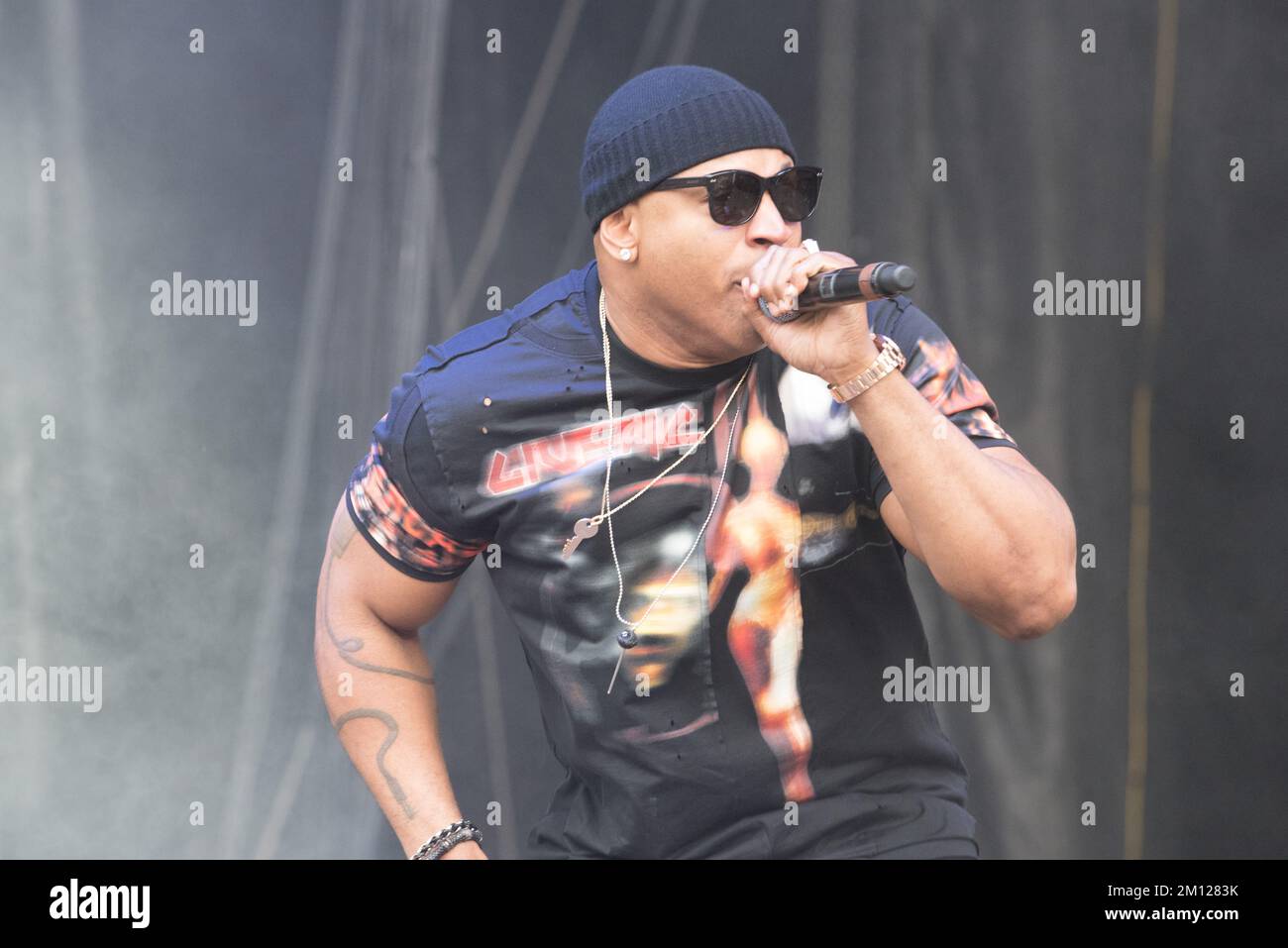 Ll cool j concert hi-res stock photography and images - Alamy