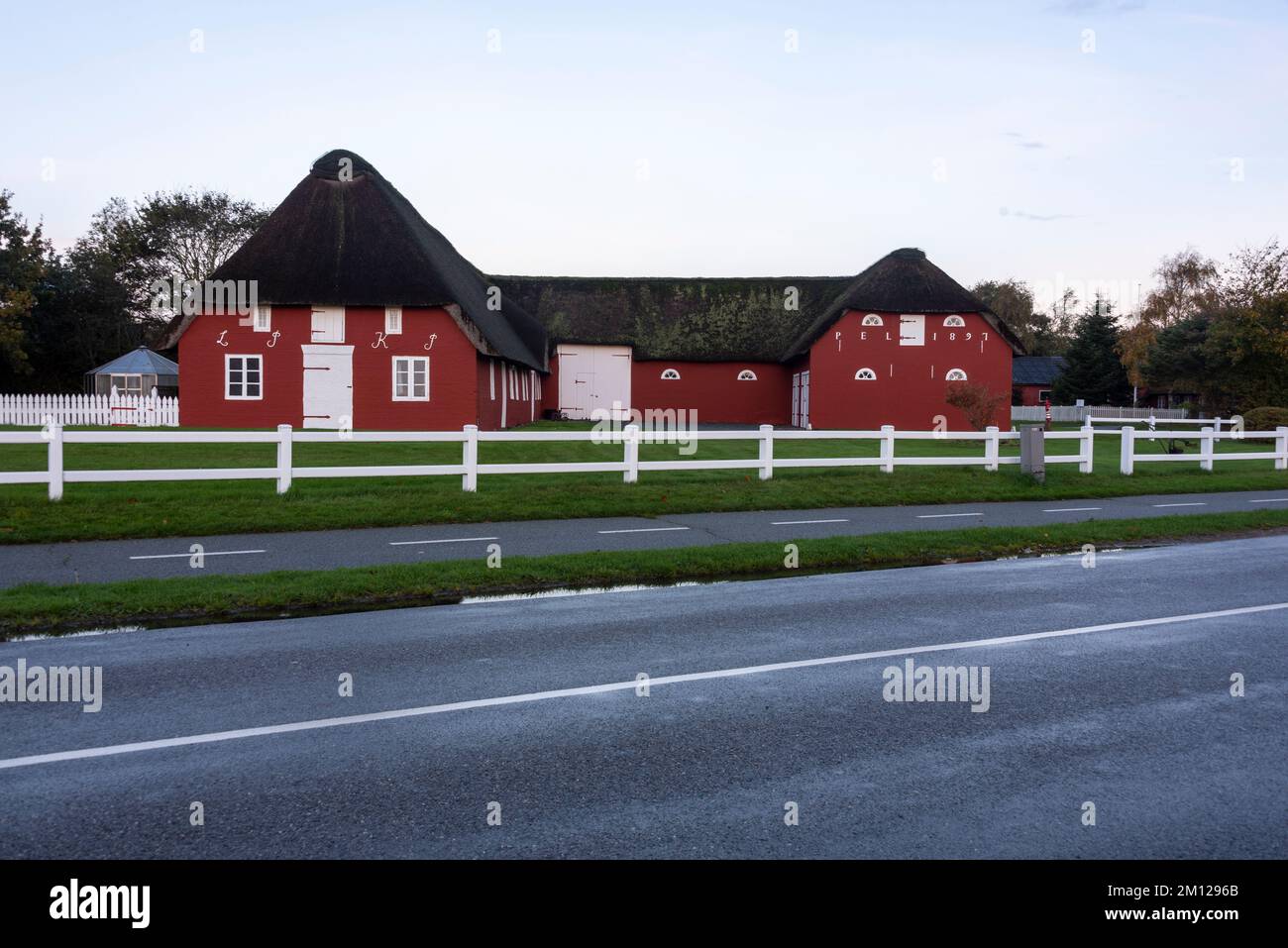 Traditional Danish dwelling house, Rømø island, Syddanmark, Denmark ...