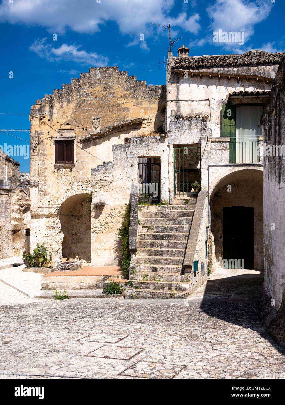 Matera, house stairs in the Sassi, Basilicata, Italy Stock Photo - Alamy