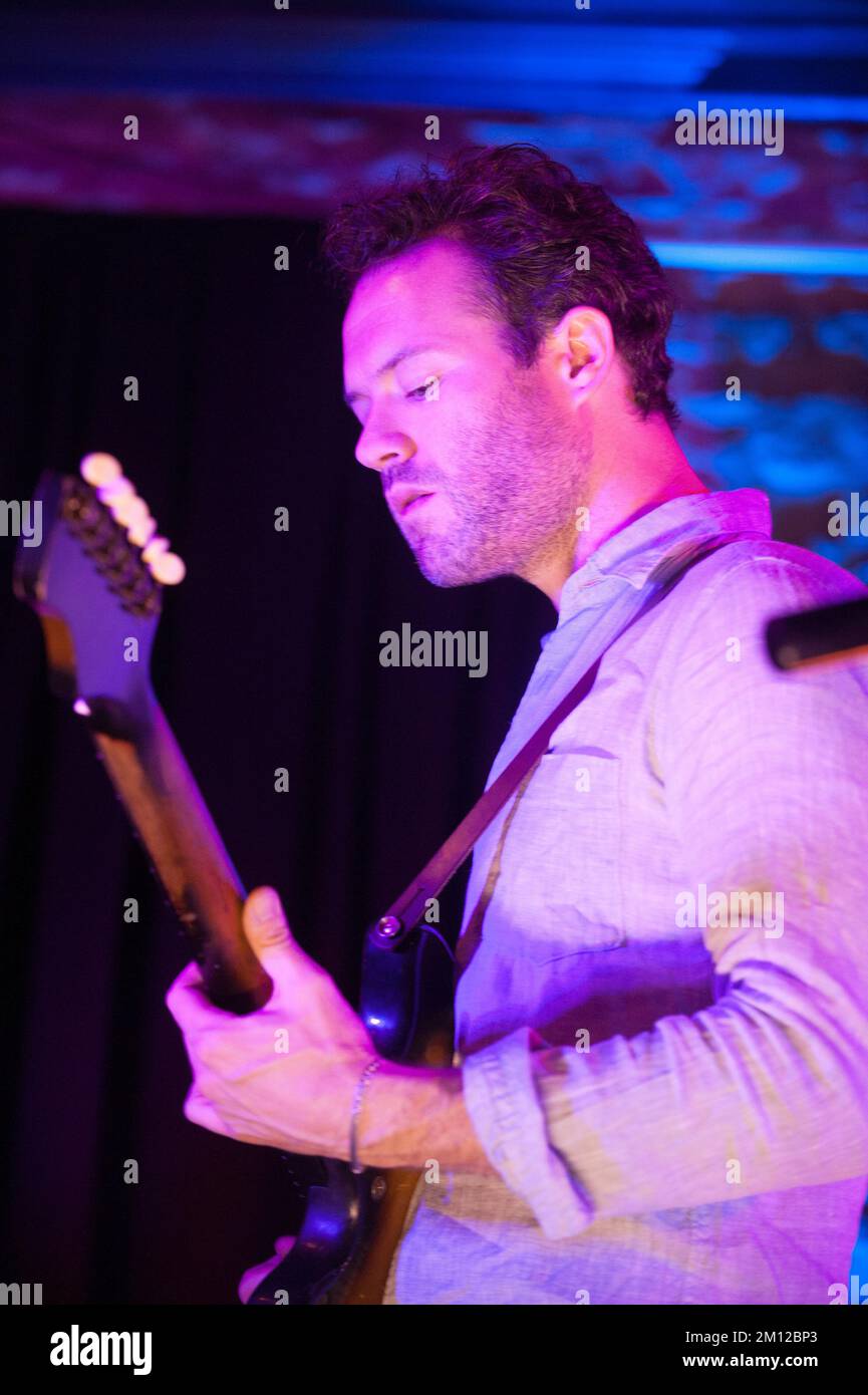 Deep sea diver band hi-res stock photography and images - Alamy