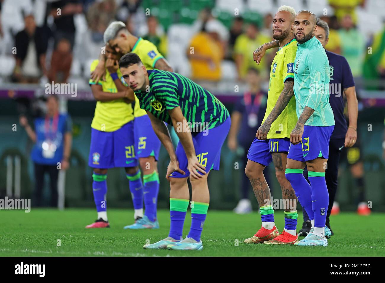 Neymar e Daniel Alves do Brasil during the FIFA World Cup Qatar 2022 ...