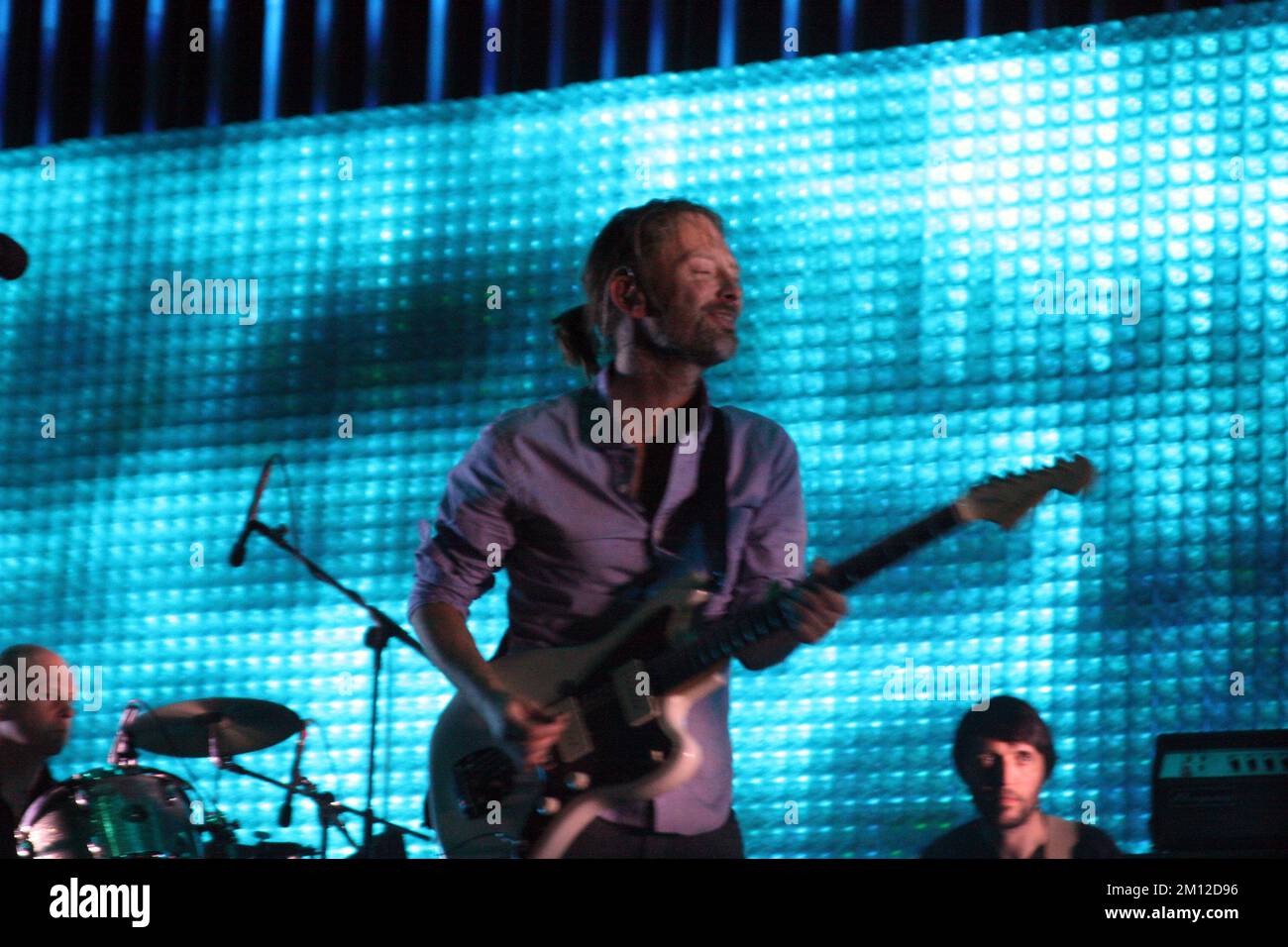 Colin greenwood radiohead hi-res stock photography and images - Alamy