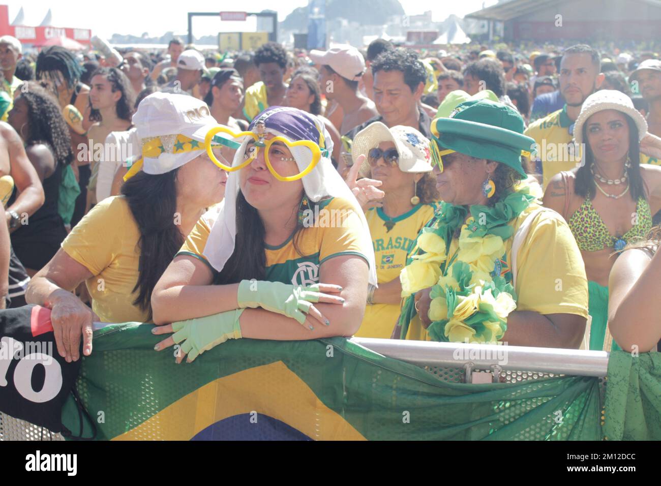 Rio De Janeiro, Brazil. 09th Dec, 2022. Fans crying with the defeat of ...
