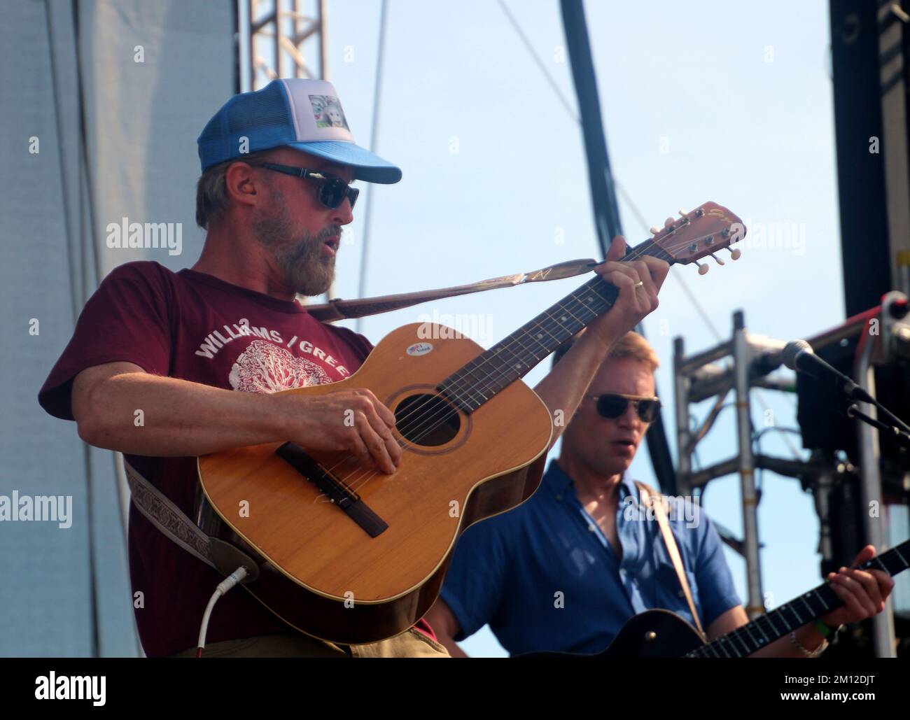 The Bonnaroo Music and Arts Festival - Cake in concert Stock Photo - Alamy