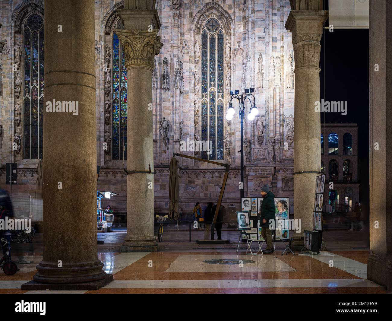 Portraitist hi-res stock photography and images - Alamy