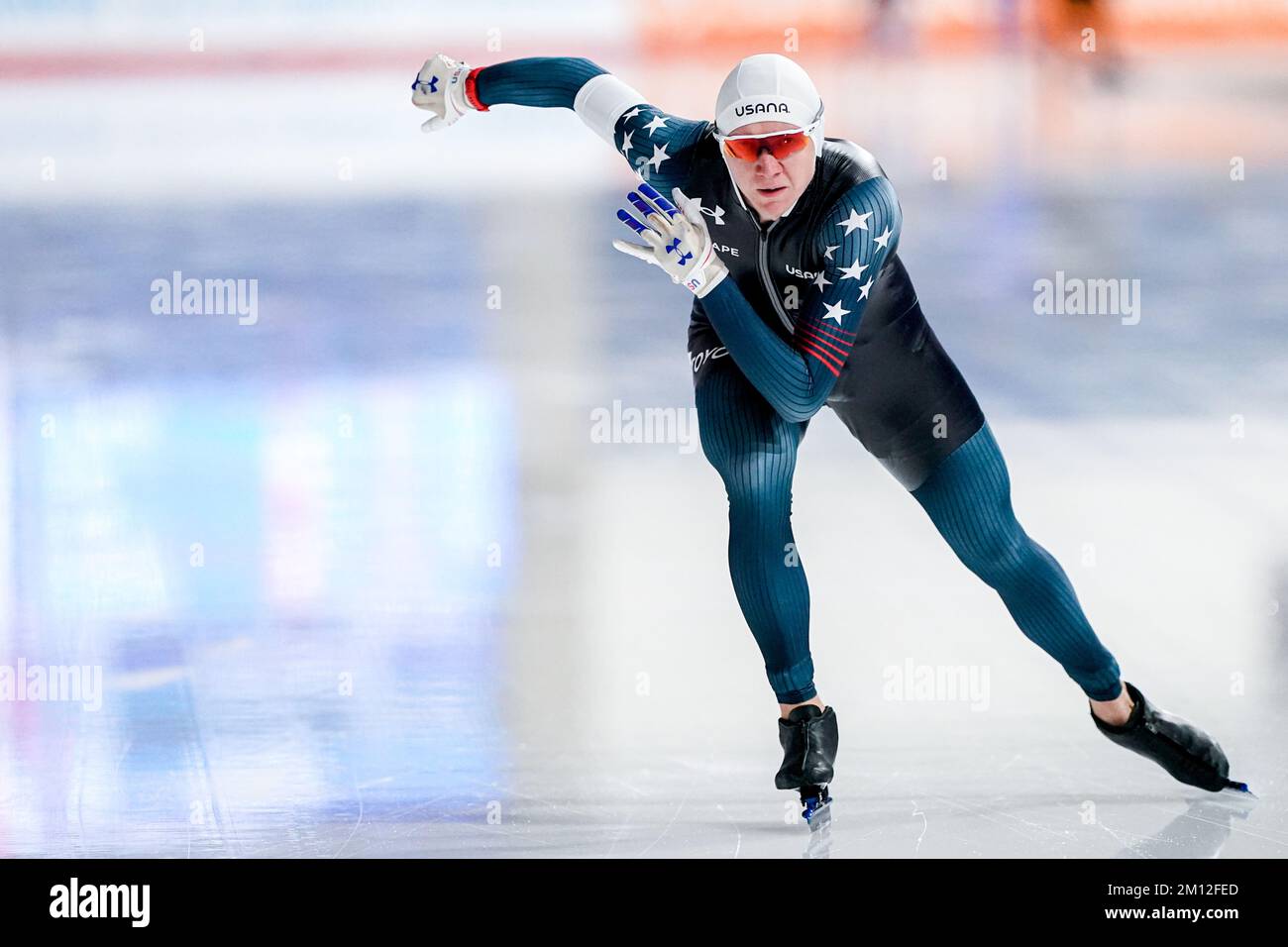 CALGARY, CANADA - DECEMBER 9: Ethan Cepuran of USA competing on the Men ...