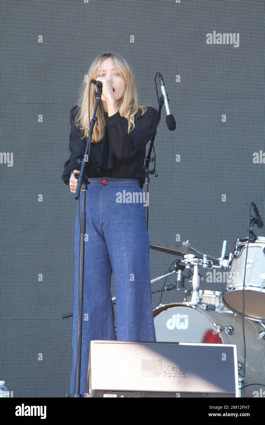 Boston Calling - Alexandra Savior in concert Stock Photo - Alamy