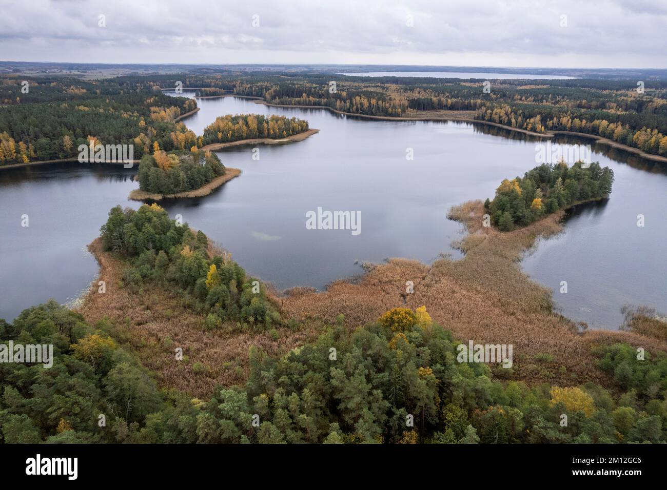 The land of the great masurian lakes krzywa kuta lake hi-res stock ...