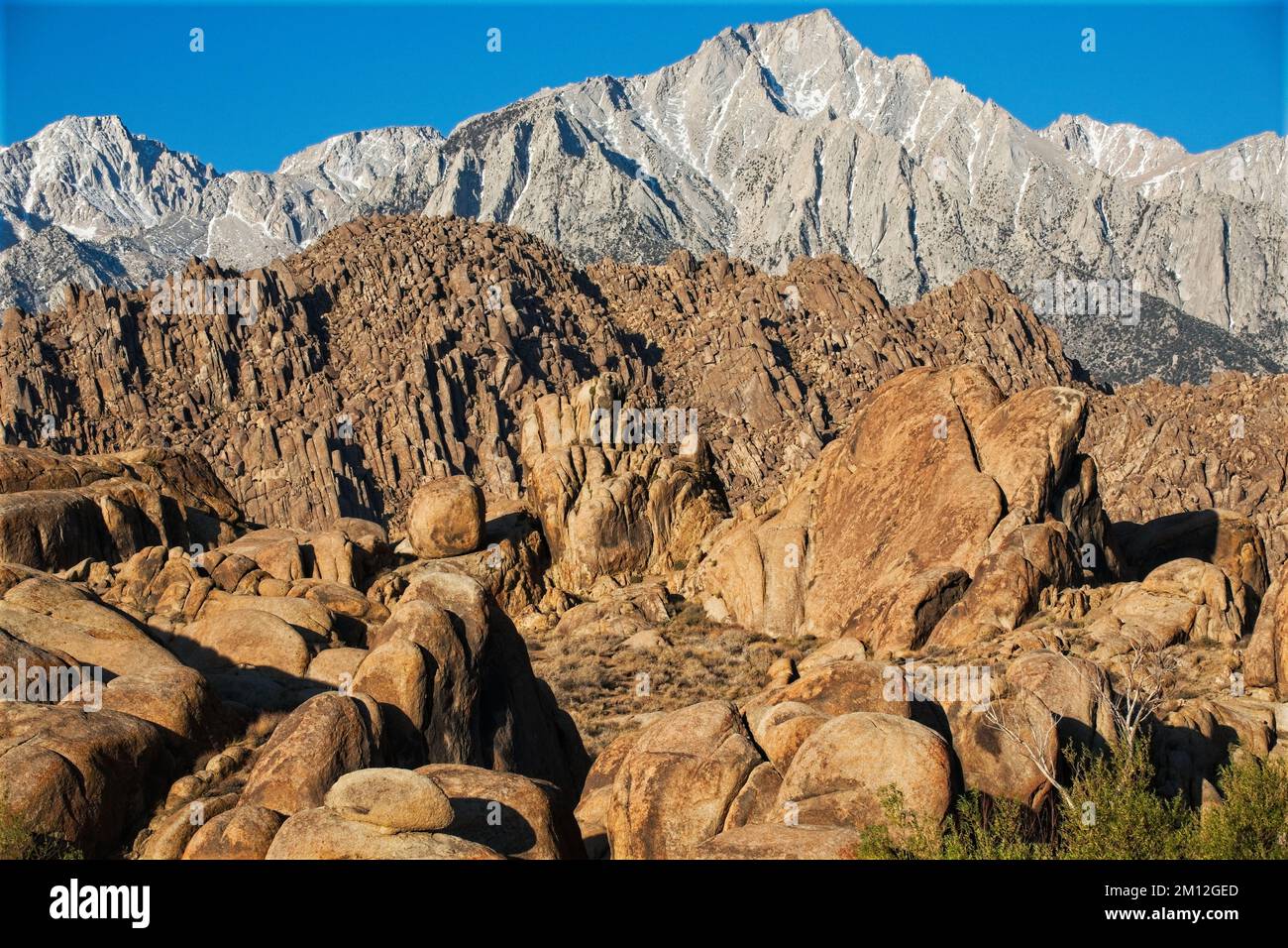 The badlands of Alabama Hills with the Sierra Nevada in the background ...