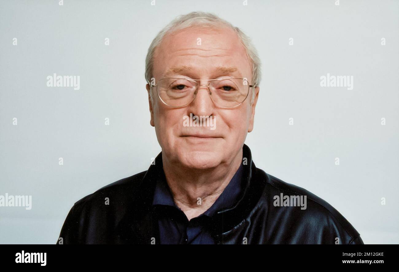 Retro celebrity portraits - Michael Caine, at a press conference event ...
