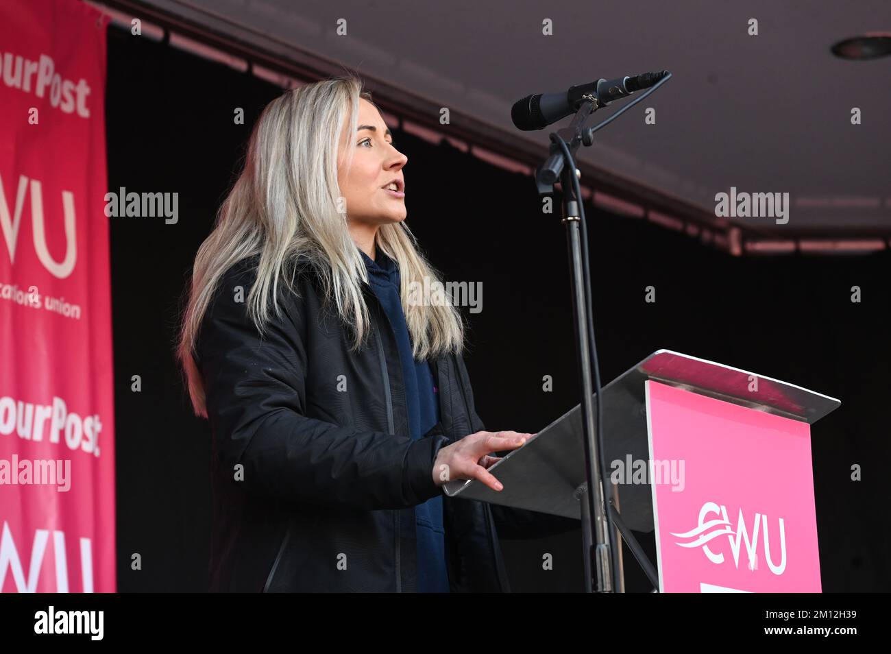 London, UK. 9th December 2022. Speaker Emma at the Royal Mail workers ...
