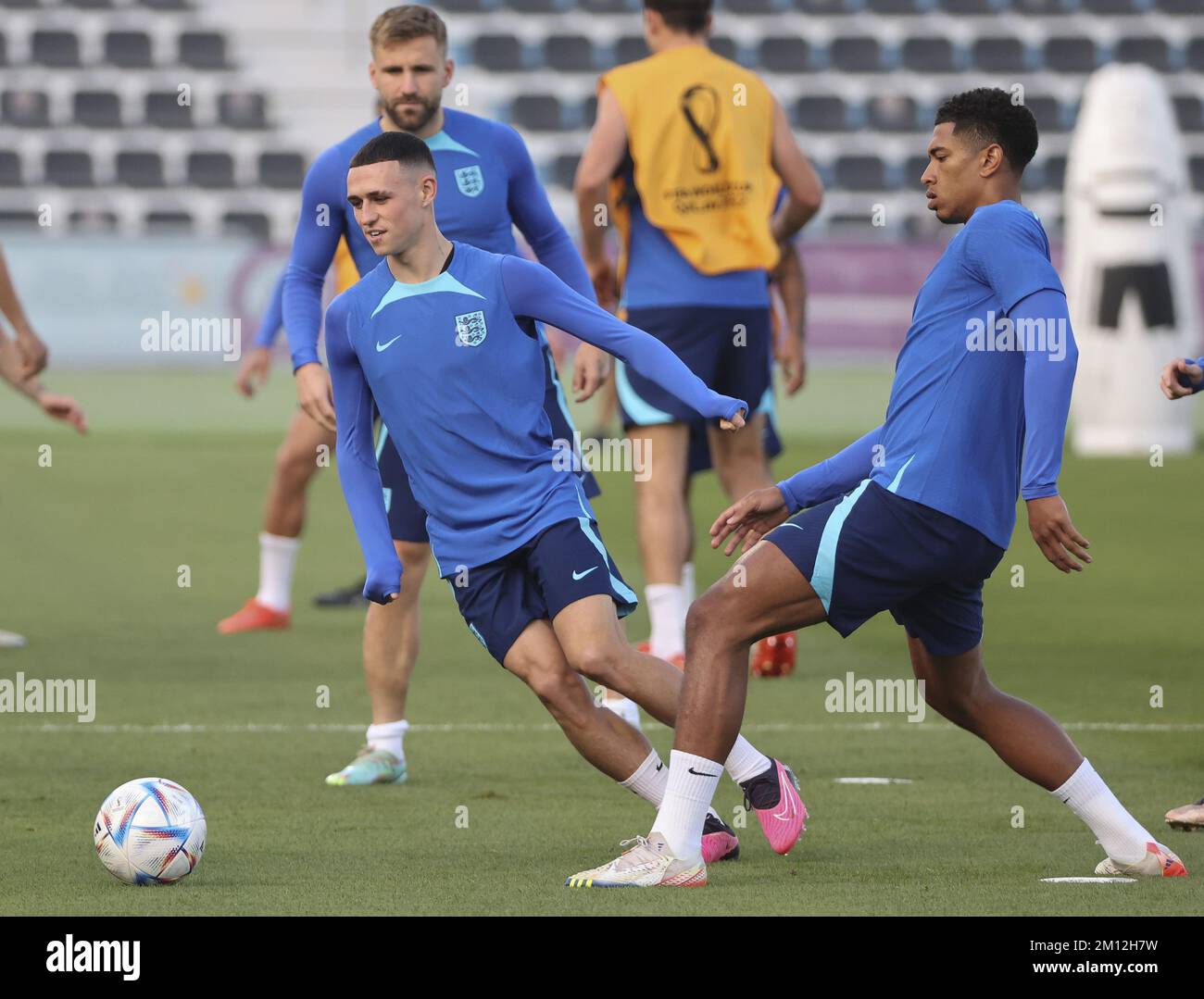 Qatar. 09th Dec, 2022. Phil Foden, Jude Bellingham of England during ...