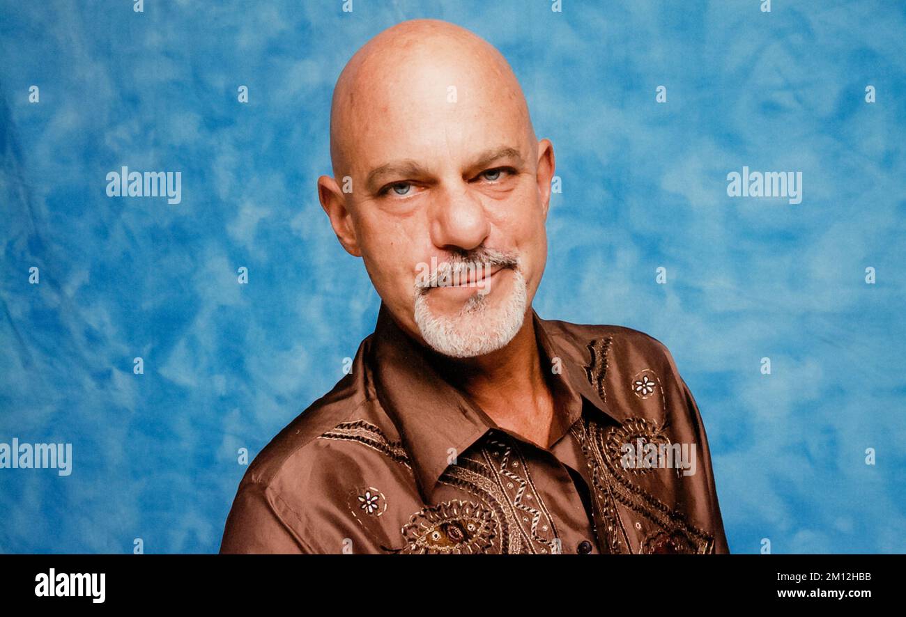 Retro celebrity portraits - Rob Cohen, at a press conference event, circa 2005. For Editorial ...