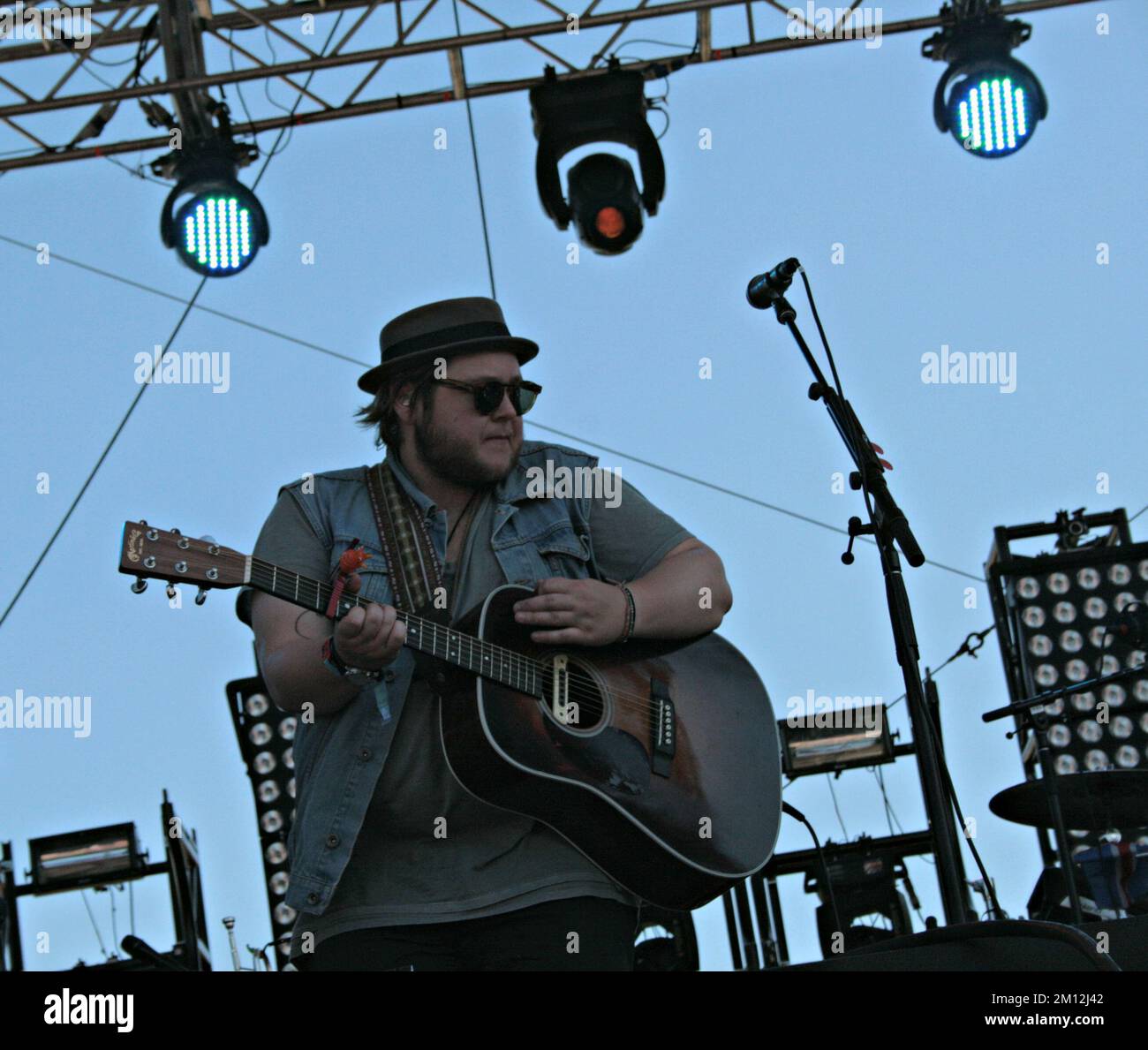 The Bonnaroo Music and Arts Festival - Of Monsters and Men in concert ...
