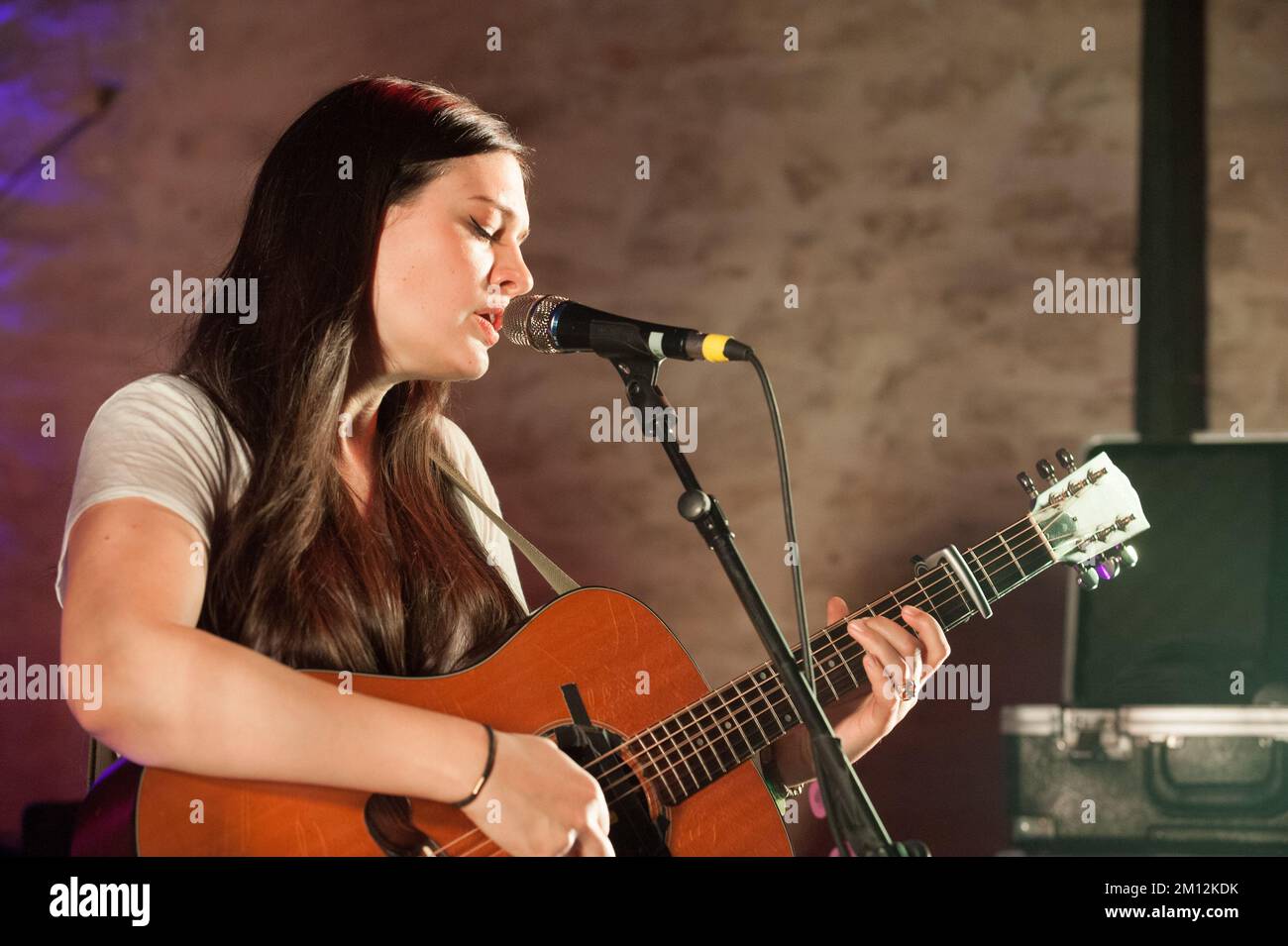 Staves group hi-res stock photography and images - Alamy