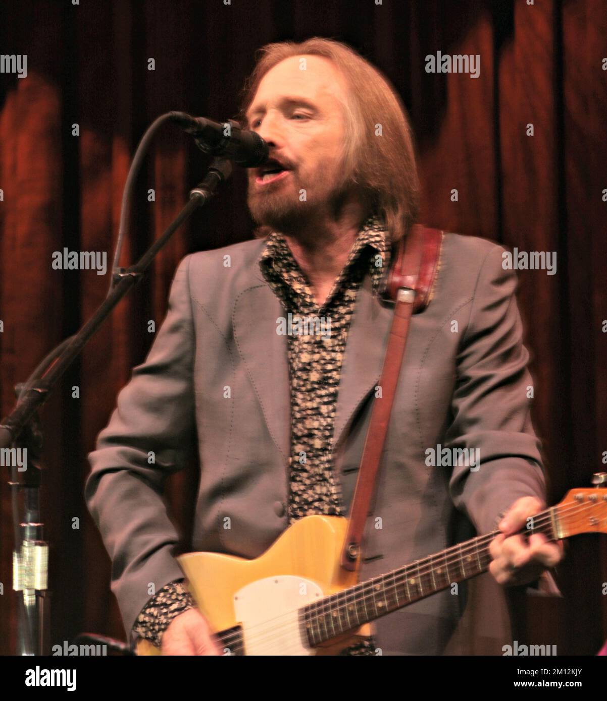 The Bonnaroo Music and Arts Festival - Tom Petty and the Heartbreakers ...