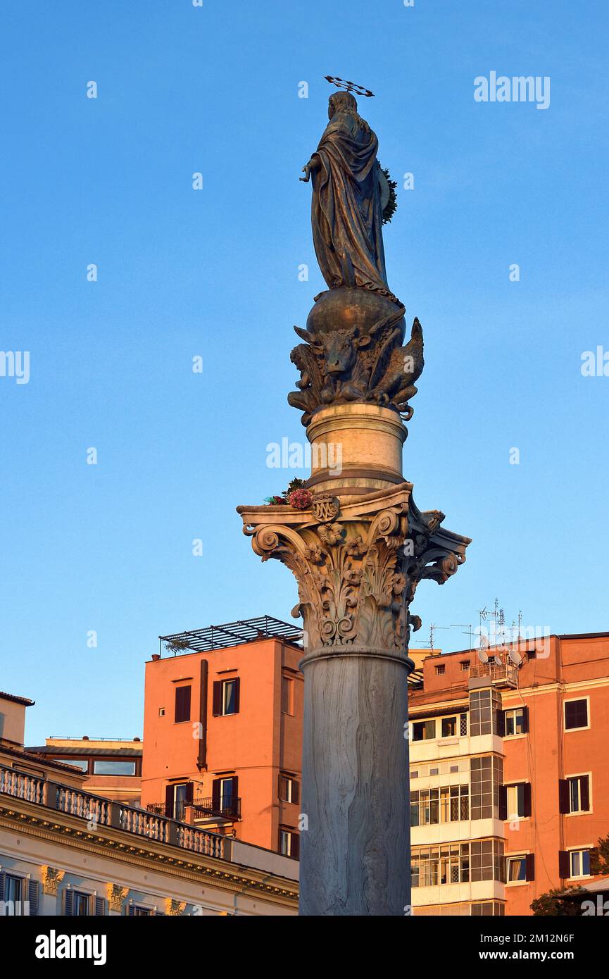 Vatican. 08th Dec, 2022. The Immaculate Conception of Mary, in Rome's ...